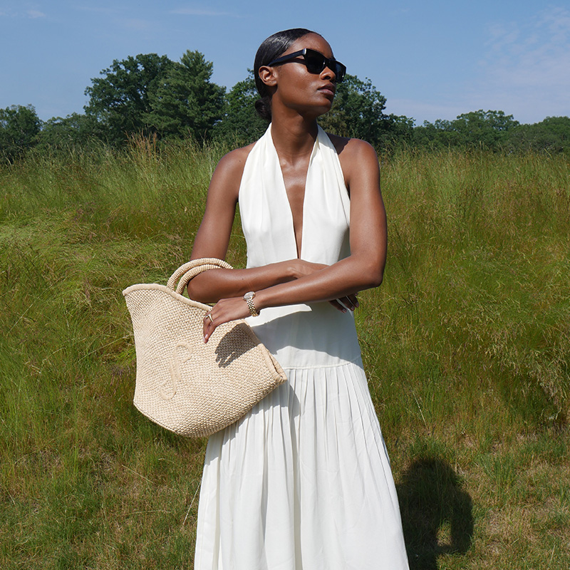 Wearing White Can Be Intimidating%2C But These 5 Outfits Are Worth It