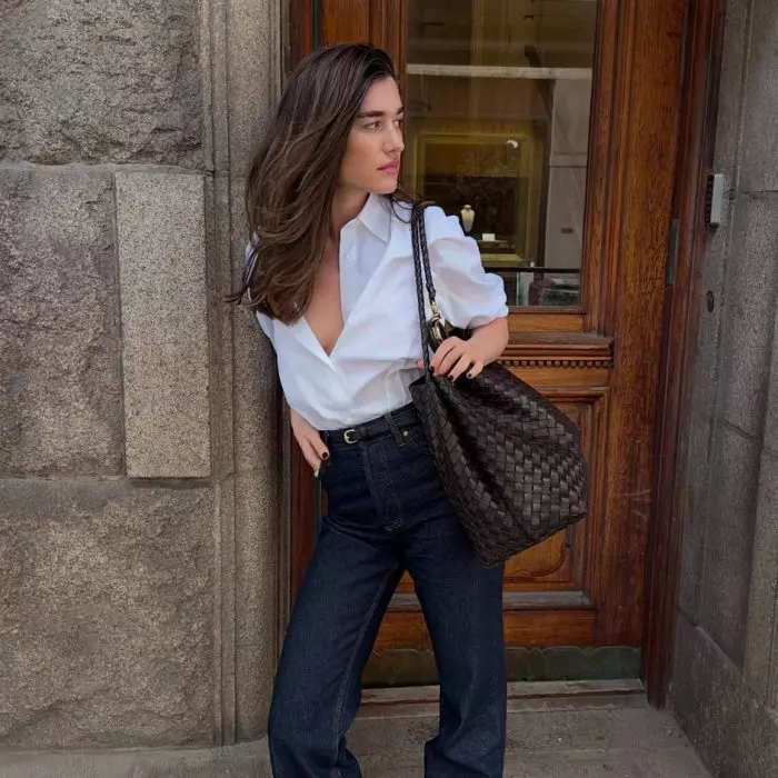 The '90s Capsule Wardrobe That Proves Less Is More