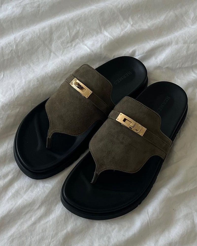 Suede Sandals Are a Transitional Weather Essential%2C Here Are the 5 Styles to Own