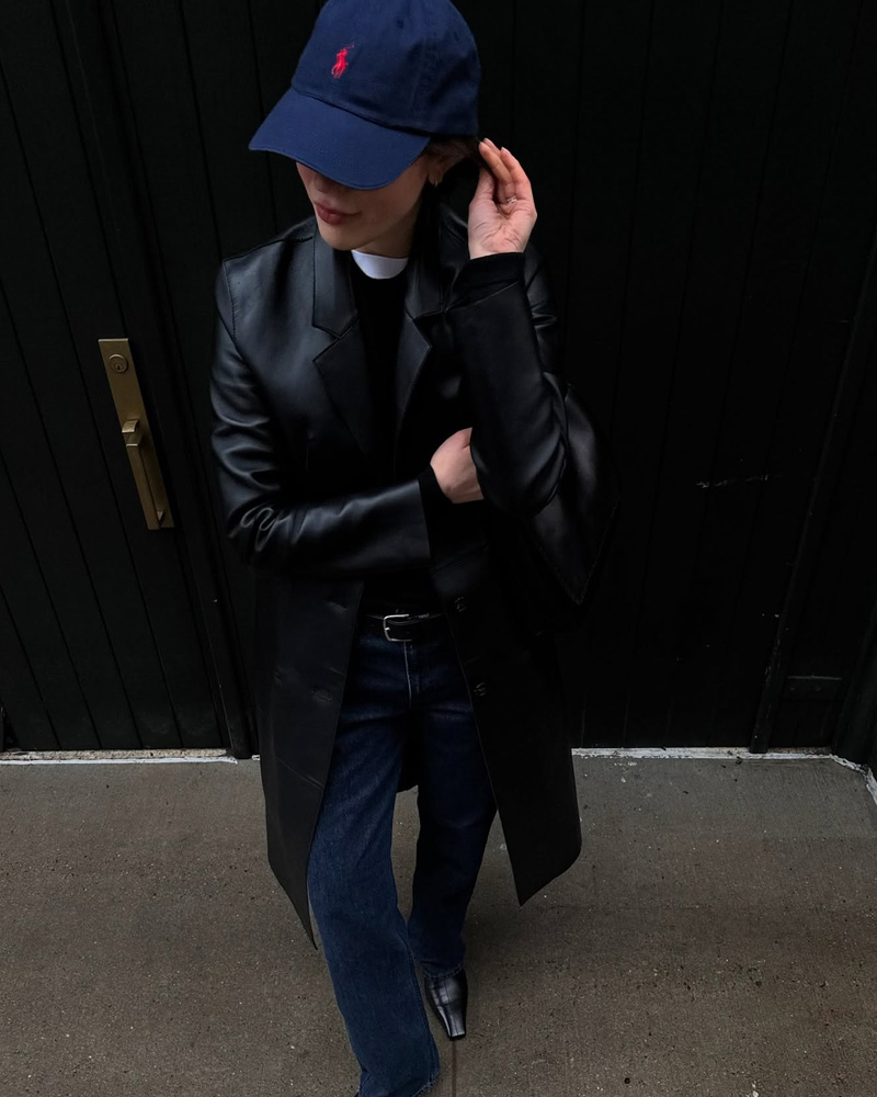 These %E2%80%9890s-Inspired Winter Outfits Prove Minimalism Never Left Our Closets