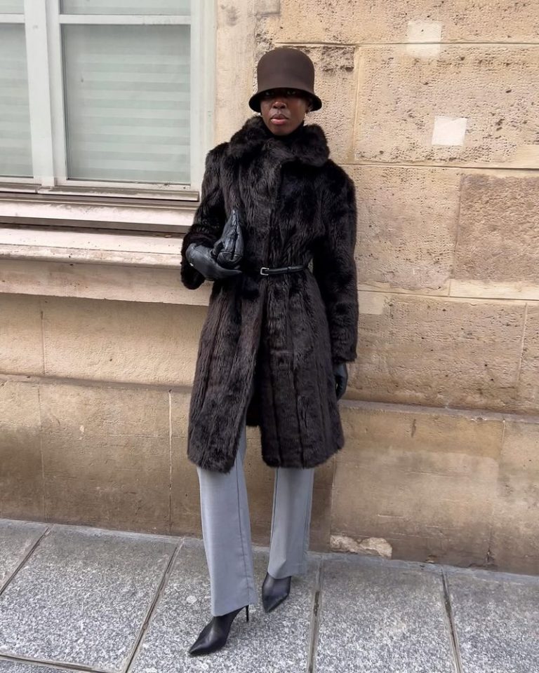How to Style Coats Like a French Girl: Parisian Winter Style