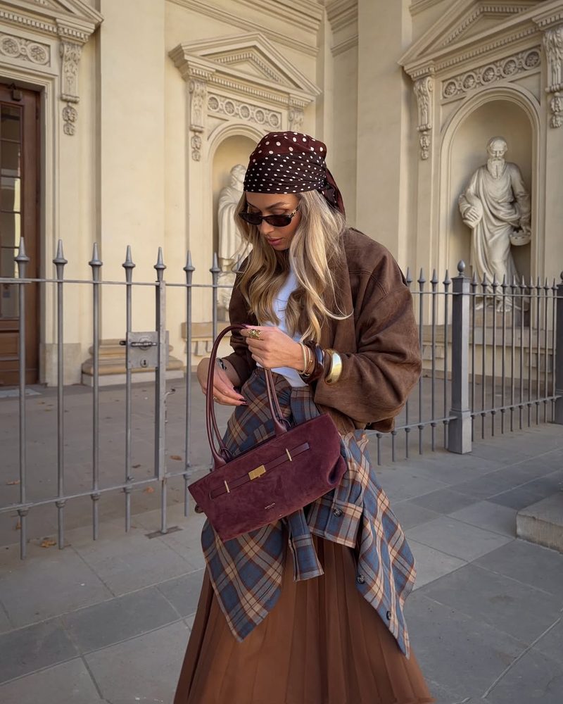 The Bold Case for Mixing Patterns%E2%80%94and the Print Pairings That Make It Feel Effortless