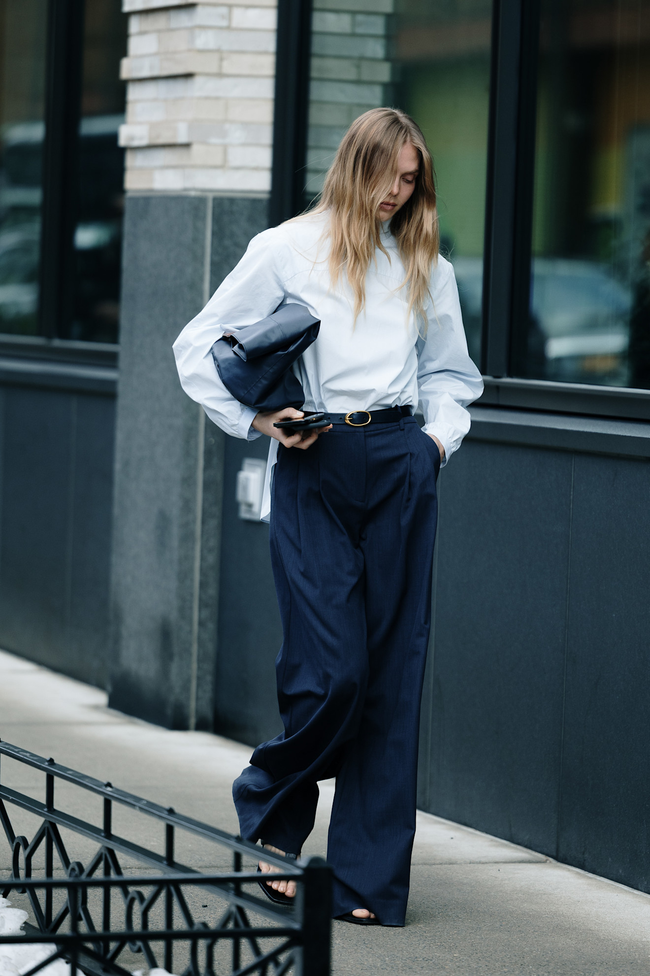 Fashion Week 90s Outfits
