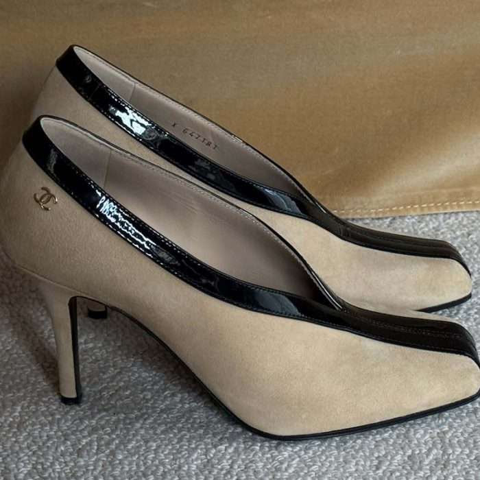 Two-Tone Shoes Dominated the Fall/Winter 2026 Runways—Here's How to Get In on The Trend Now Two-Tone Shoes Dominated the Fall/Winter 2026 Runways—Here's How to Get In on The Trend Now