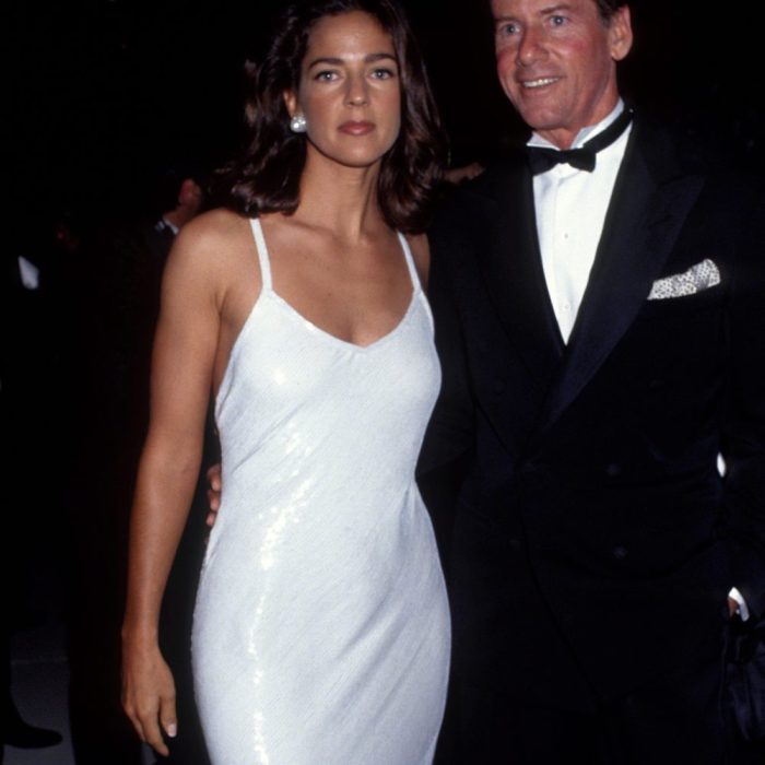 Kelly Klein Is the Blueprint of ‘90s Minimalism—Here’s How to Recreate Her Iconic Outfits Today Kelly Klein Is the Blueprint of ‘90s Minimalism—Here’s How to Recreate Her Iconic Outfits Today