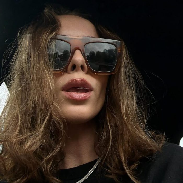The Bigger the Better or Barely There at All? Two Aesthetics Define 2026’s Sunglasses Trends The Bigger the Better or Barely There at All? Two Aesthetics Define 2026’s Sunglasses Trends