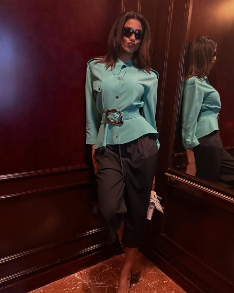 All Signs Point to Teal as This Season%E2%80%99s Must-Shop Shade of Blue
