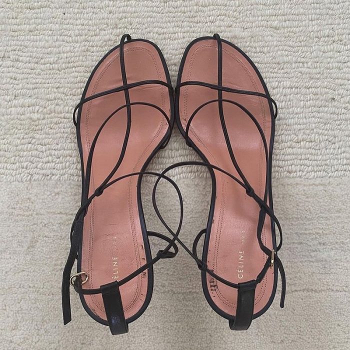 Minimalists, These Classic Sandals Will Be Your Most-Worn Shoes All Season Long