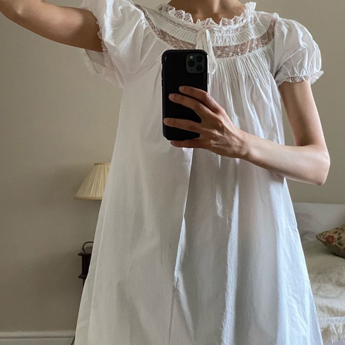 Our Editors Agree: The Tunic Is the Throw-On Top That Makes Summer Dressing Effortless