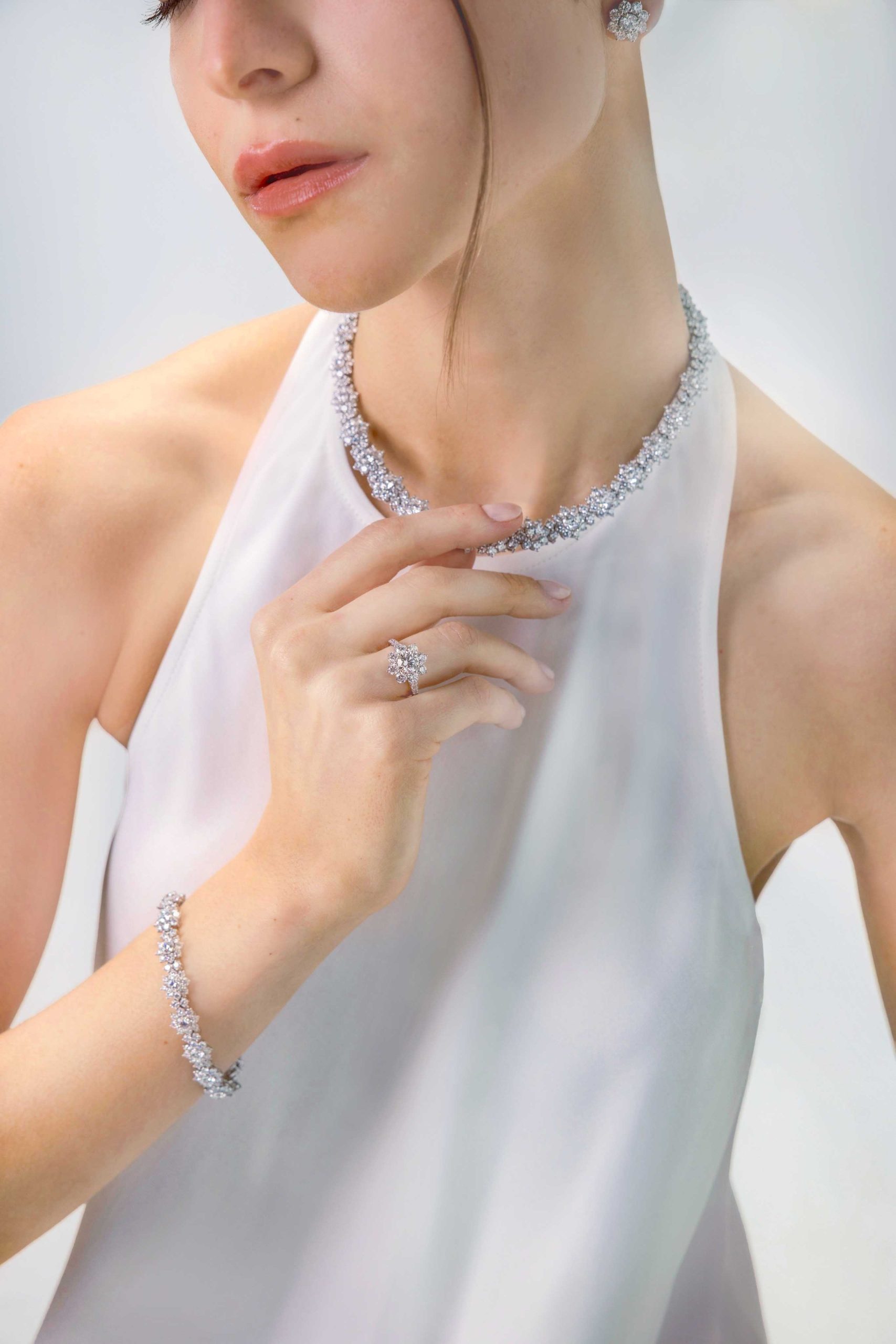 How To Style Harry Winston Jewelry For Evening