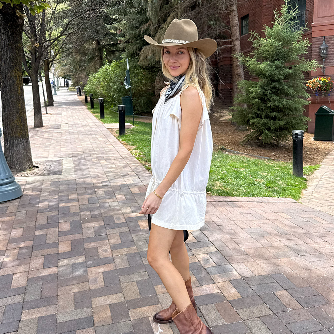 Curious What Aspen Regulars Actually Wear? A Tastemaker Shares Her Go-To Looks