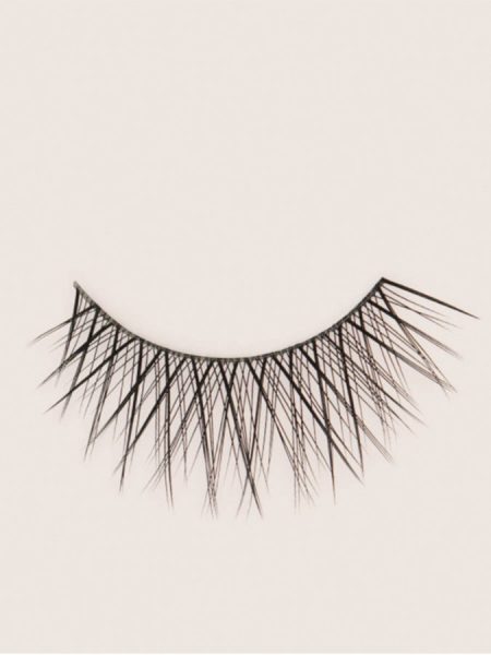 Jenna Lyons Takes On False Eyelashes With The Launch Of Her New Beauty ...