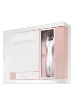 Microneedling_0013_1 GloPRO® Microneedling Regeneration Tool BEAUTYBIO package