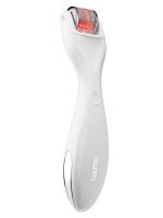 Microneedling_0013_1 GloPRO® Microneedling Regeneration Tool BEAUTYBIO light on