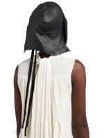 Spring 2020_Accessories__0001s_0029_5a PRADA Unlined nappa leather hat on model rear