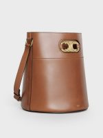 Spring 2020_Bags__0000s_0061_13a Celine BUCKET MAILLON TRIOMPHE IN NATURAL CALFSKIN side