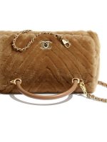 Thanksgiving Looks__0064_8c flap bag with top handle